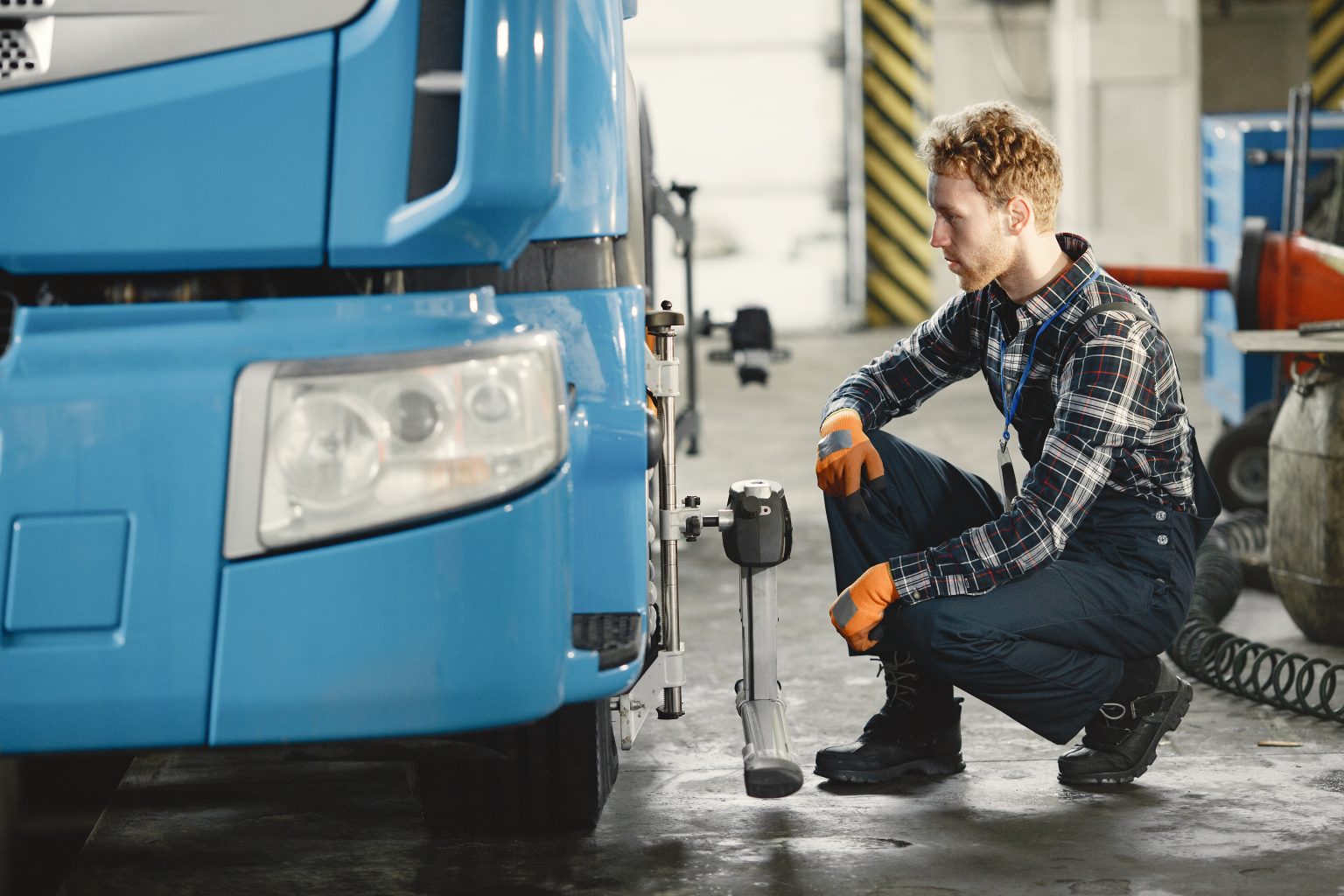 Heavy-Duty Bus Repair Louisville, KY | Truck Services