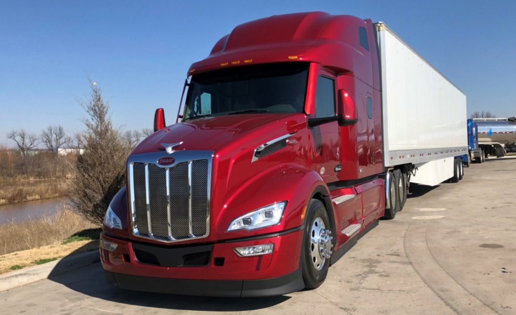 How to Make a Turn in a Tractor Trailer Without A Problem!
